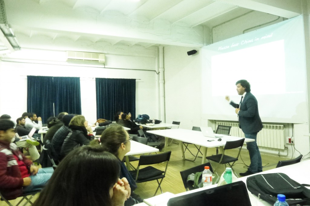 IAAC LECTURE SERIES: GONZALO DELACÁMARA – IAAC Blog