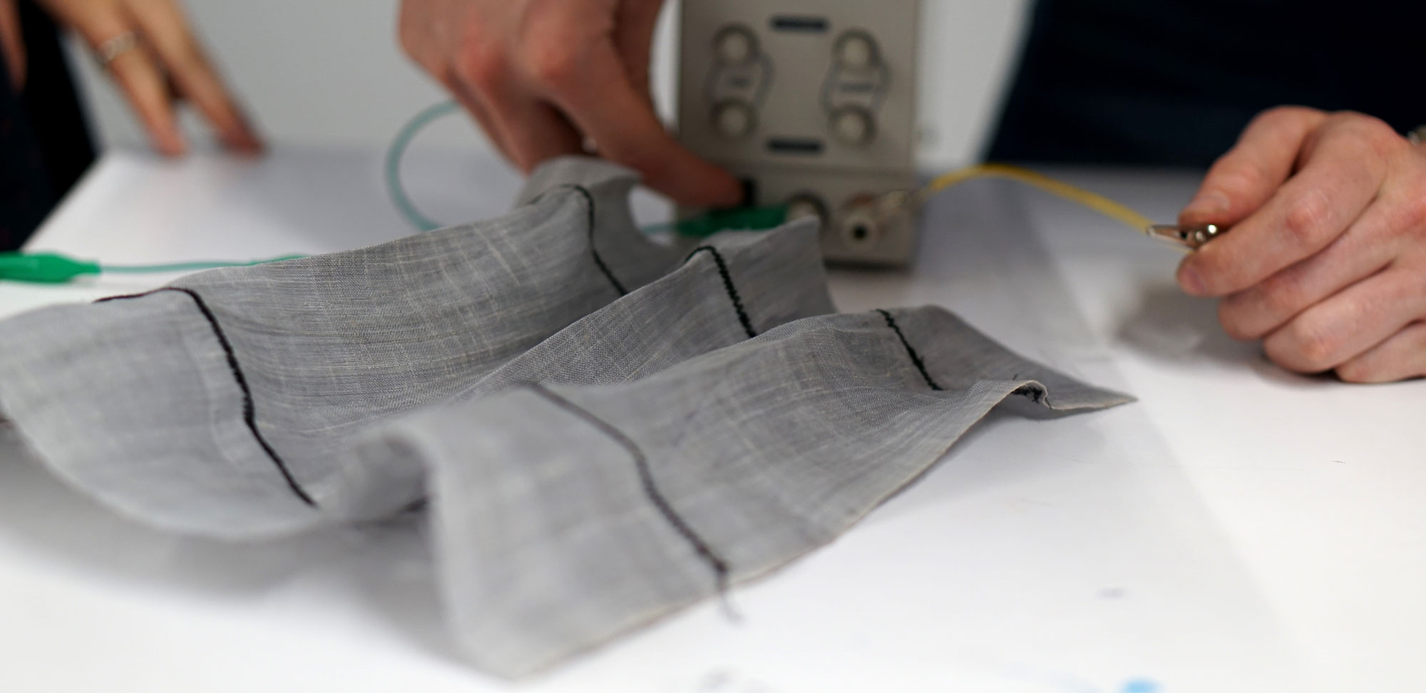 IAAC Alumni // Shape Changing Materials Workshop – IAAC Blog