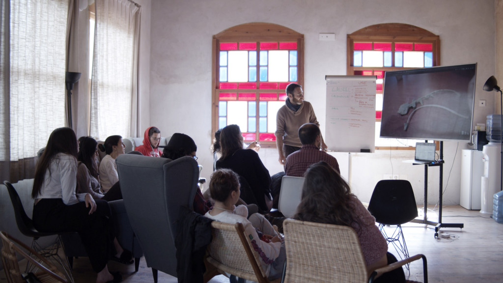 Immersive education in Valldaura Labs allows to keep the community ...