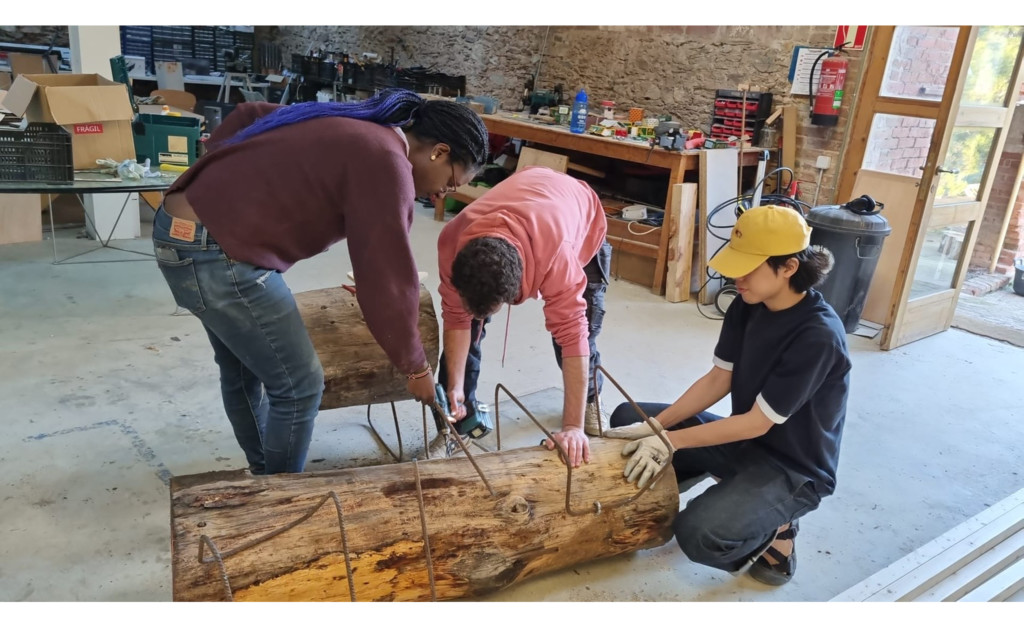 LOG-IN // Collaborative Design Studio : Installations – IAAC Blog